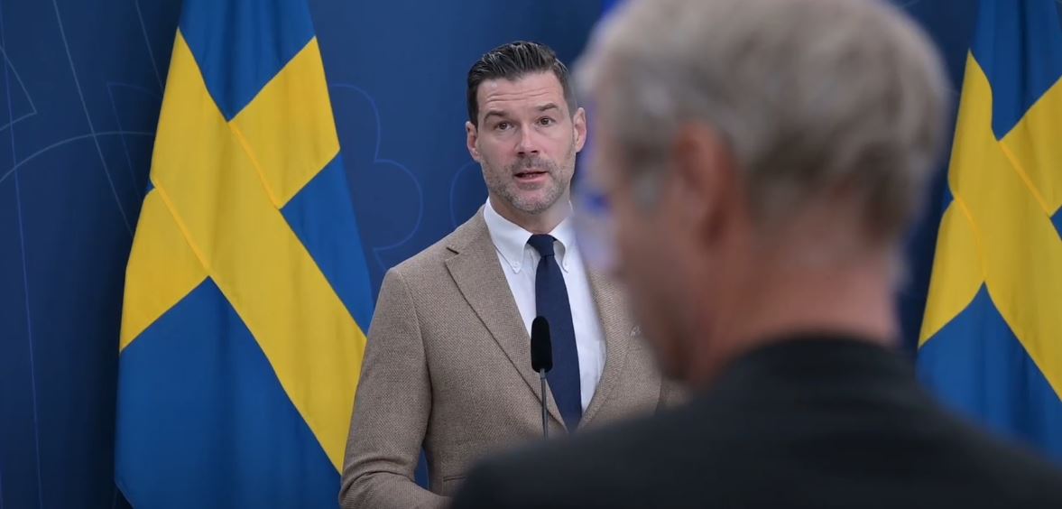 Regeringen vet inte om de ger pengar till Hamas – Document Sverige