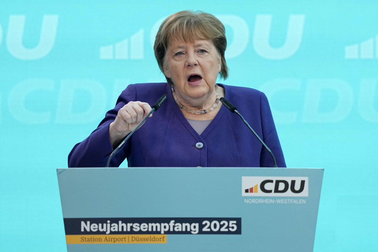 Merkel kritiserar sin partiledare efter omröstning med AfD – Document ...