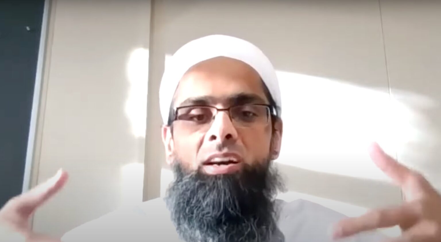 Mufti Hamid Patel är tillförordnad chef för brittisk ...