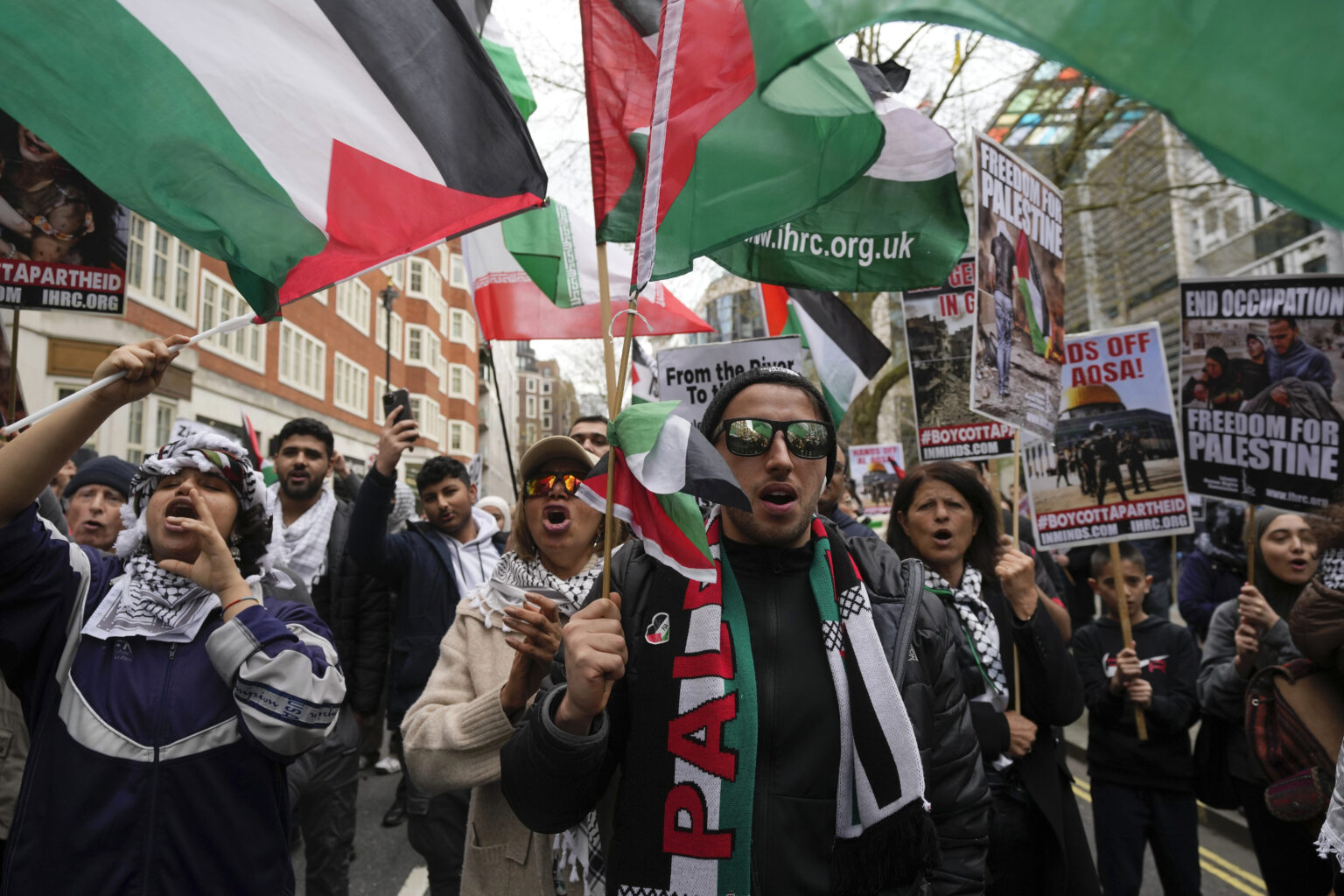 Pro-palestinska demonstrationer på årsdagen av massakrerna i Israel ...